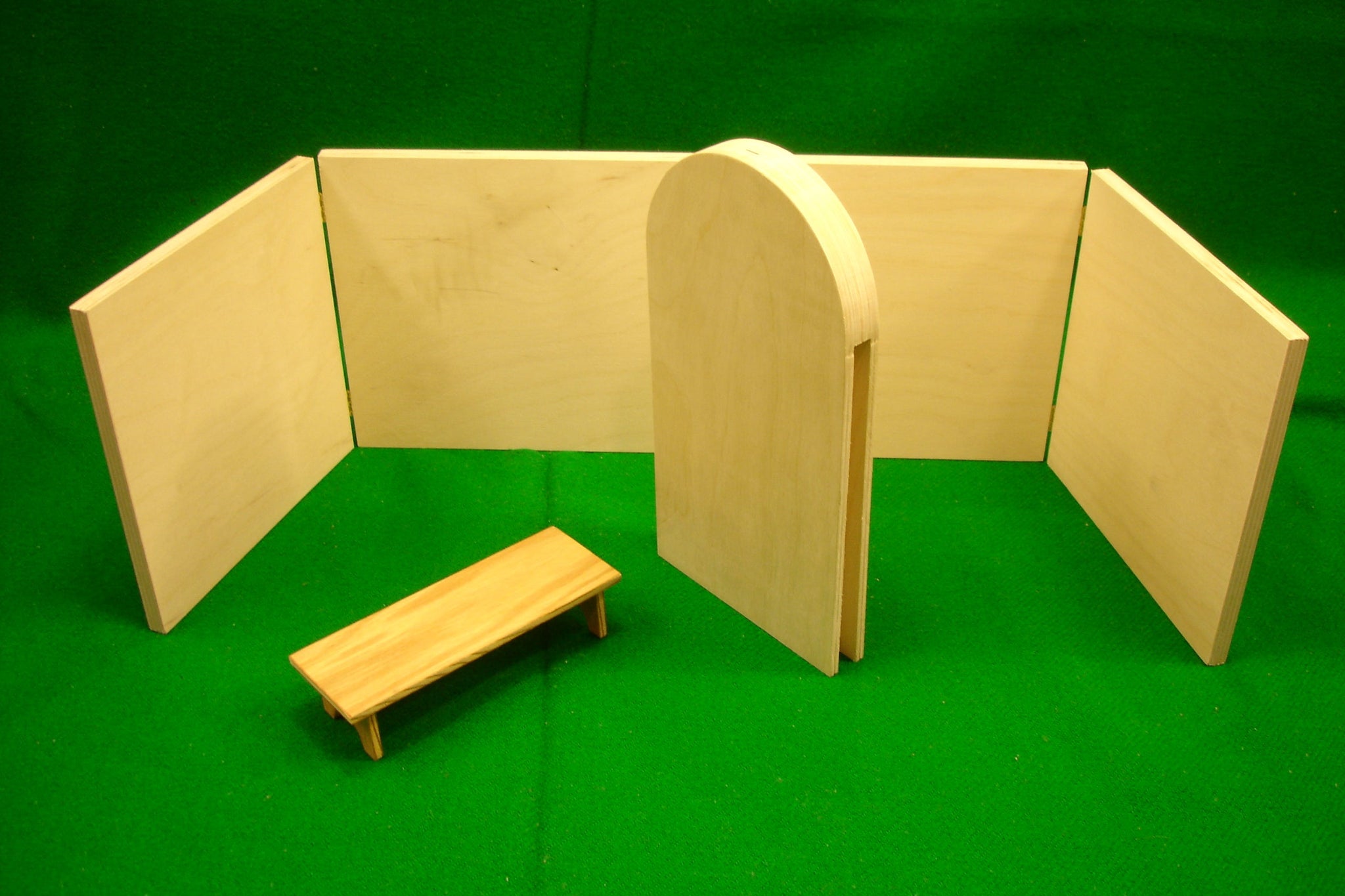 Large Simple Cenacle for Last Supper – Mustard Seed Training